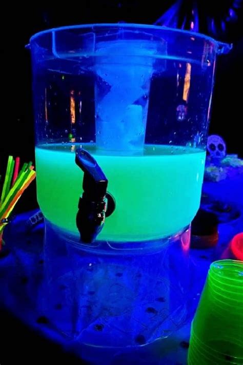 31 Trending Neon Party Ideas Catch My Party