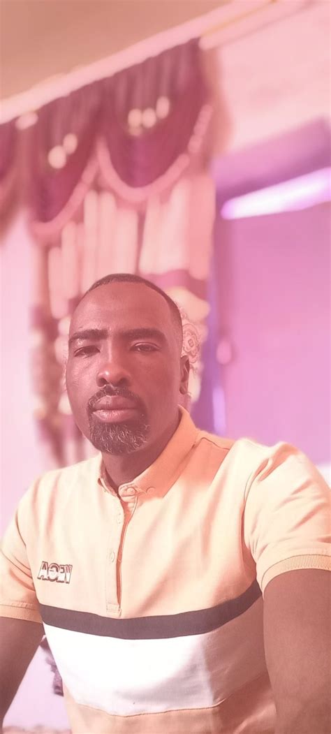 فاروق الصادق الزعيم تل