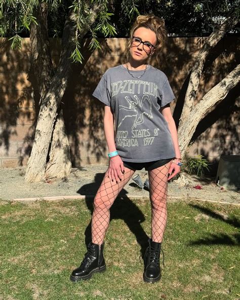 Fox News Star Kat Timpfs Defiant Message To Sick Bullies Attacking Her Over Coachella Post As