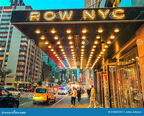Another Splendid Evening In Nyc Editorial Photography Image Of Night