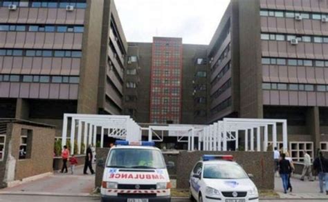 Policajci Jedva Savladali Banjalučanku Prebila Momka Jer Ju Je Prevario