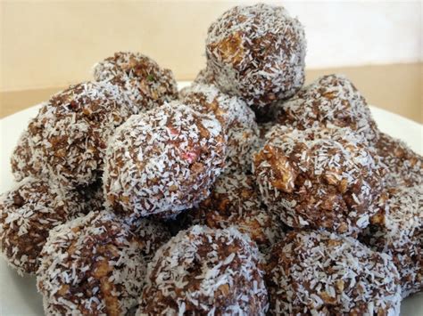 Choc Candy Cane Balls