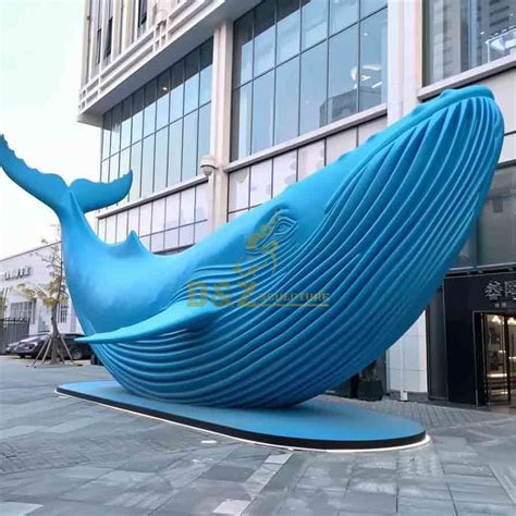 17 Large Whale Sculptures How To Choose And Customize