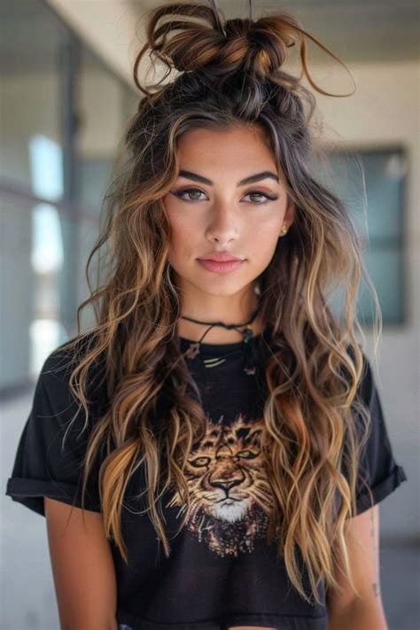 19 Hairstyles For Thick Wavy Hair Youll Love Thick Wavy Hair Long Hair Styles Gorgeous Hair