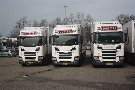 Nicole Henk En Familie Vonk Bij Open Dag Boonstra