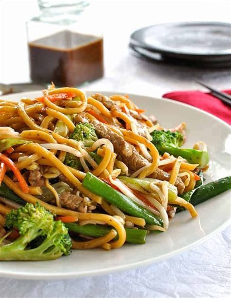 Stir Fry Vegetables And Noodles