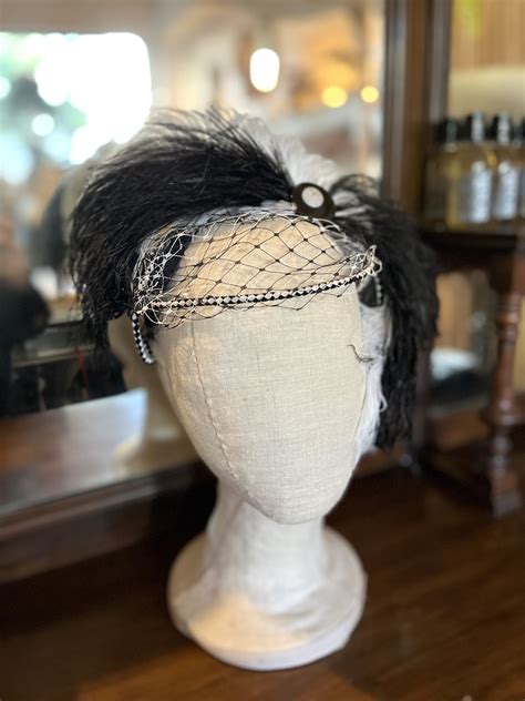 Kalico Delafay Juliette Frame With Black And White Ostrich Feathers