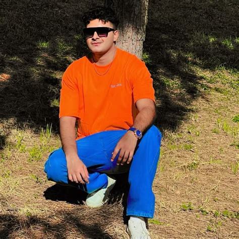 𝓜𝓪𝓵𝓲𝓴 𝓩𝓮𝓮𝓼𝓱𝓪𝓷 Malikzeeshan0001 • Threads Say More