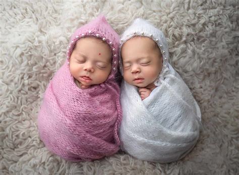 Newborn Twin Photography Two Adorable Newborn Girls