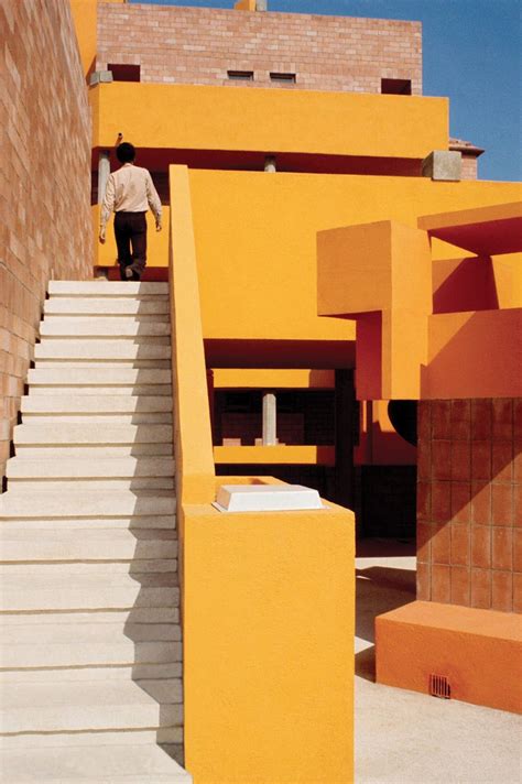 21 Color In Architecture ιδέες αρχιτεκτονική αρχιτέκτονες προοπτικό