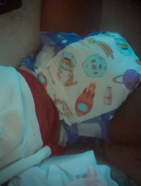 Wearing Thick Diapers In Public Independentdiaperjourney On Tumblr