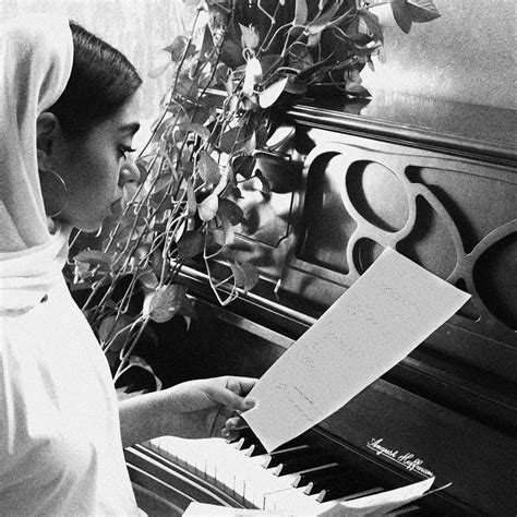 Nastaran Fatehi نسترن فاتحی Youtube