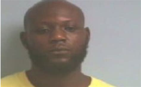 Anthony Chavis Monticello Live