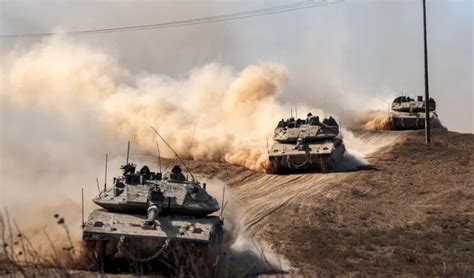 الدبابات الإسرائيلية تقتحم معبر رفح وتوقف دخول المساعدات إلى غزة