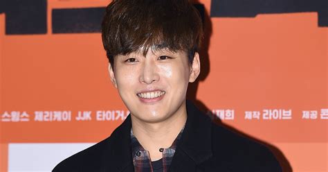 조정식 아나 부드러운 미소 포토엔hd