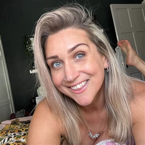 Olivia Taylor Itsoliviataylor Onlyfans Model Profile And Stats