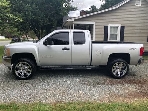 2012 Chevrolet Silverado 1500 With 22x12 44 American Truxx Bomb And 33