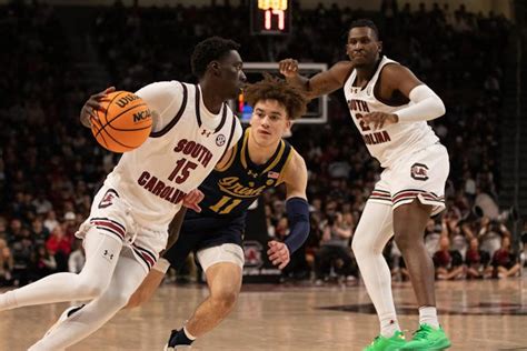 Analysis Gamecocks Defeat Notre Dame 65 53 Meechie Johnson Scores Career High The Daily