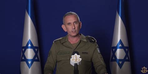 Persbriefing Door Idf Woordvoerder Admiraal Daniel Hagari Vrijdagavond Laat