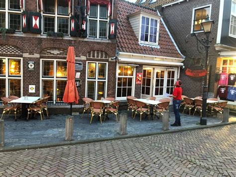 Iconisch Hotel Spaander In Volendam Zet Na Maandenlange Sluiting Deur