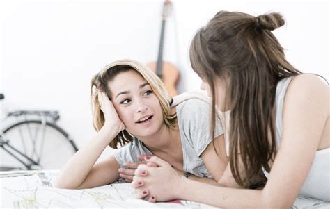 Women Are Having Way More Sex With Other Women Than They Were 20 Years
