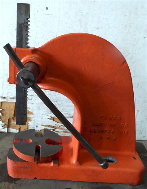 2 Ton Famco Arbor Press No 2 Plain Lever Bench Model C W Wood