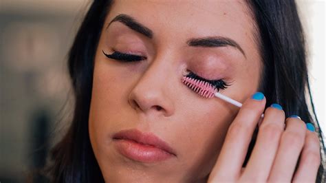 How To Clean Lash Extensions How To Clean Lashes Lash Extensions