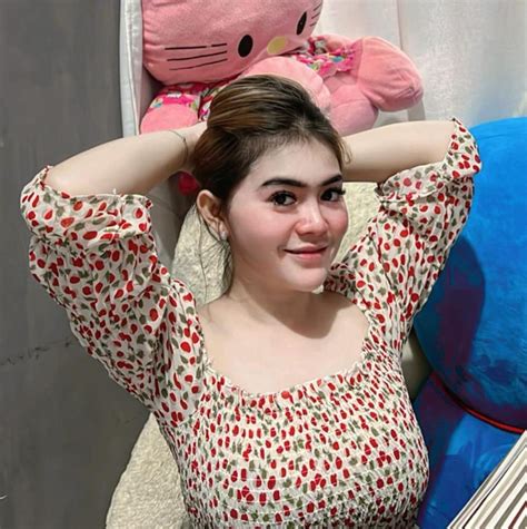 Cewek Bohay