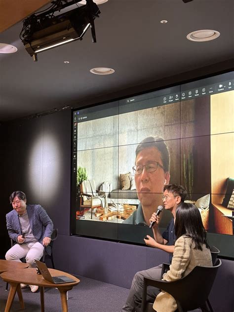 Linkedin Junho Cho 페이지 오늘은 창업을 하고 정말 뜻깊었던 순간중 하나였습니다 클라이원트의 두번째 글로벌 세미나 싱가포르편을 많은 분들이 참여한 가운데 잘