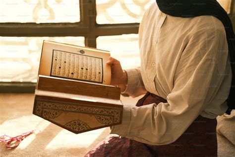 Essential Islamic Knowledge Every Muslim Should Have The Halal Times