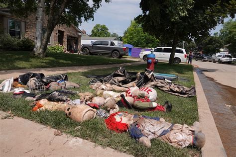Were Flood Sisters Cavendish Drive Neighbours Help Each Other