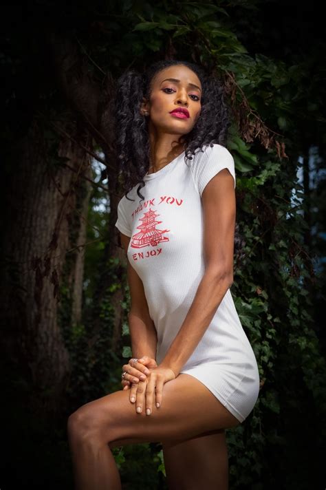 Idg Photos Photo Portfolio 0 Albums And 23 Photos Model Mayhem