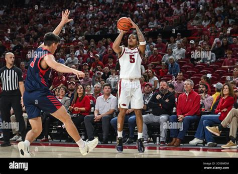 Arkansas Guard Darius Acuff Jr 5 Shoots A There Point Shot Over