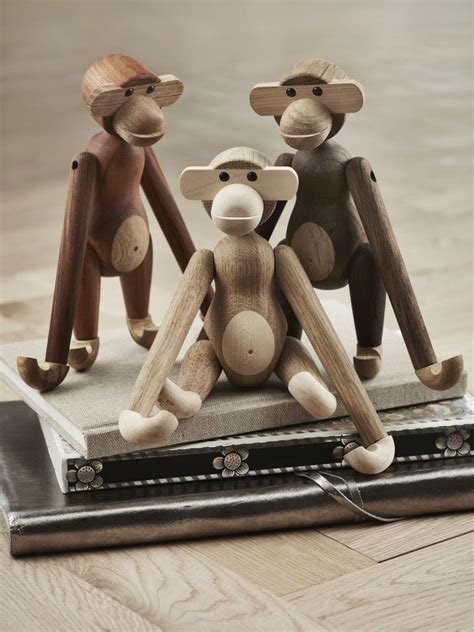 Holzfigur Affe Klein Eiche And Ahorn Kay Bojesen Freudentanz Her Mit Dem Schönen Leben