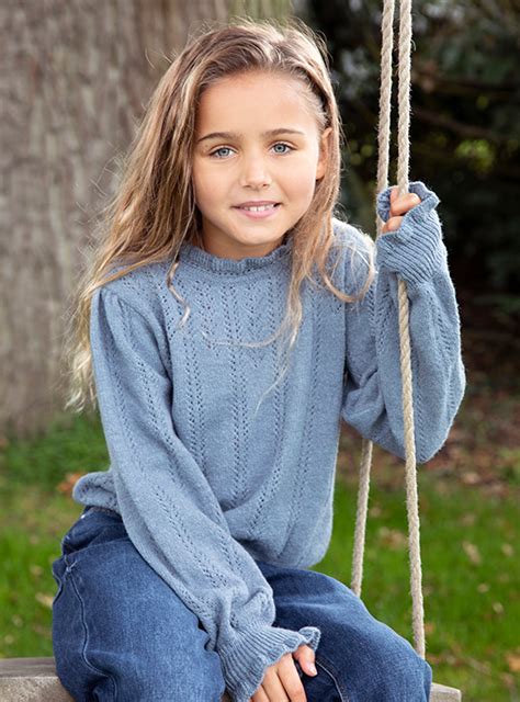 Isabella G 2012 Mustard Model Agency