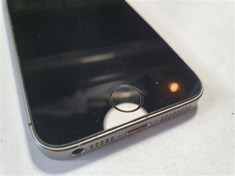 Apple Iphone 5s, 16gb - balík č.590 | Aukro