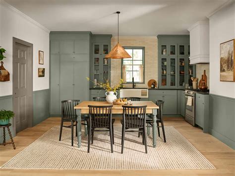 Valspar Green