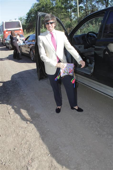 En Autos Micros Y Bajo Un Estricto Control Así Fue Llegada De Los Invitados Al Casamiento De