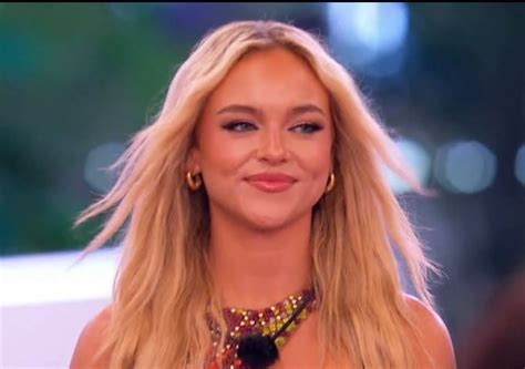 Who Is Gracyn Blackmore Model Turned Love Island Usa Casa Amor
