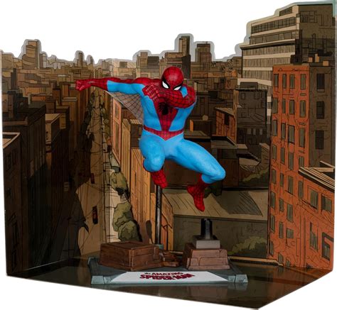 Marvel Spider Man 1 10th Scale Posed Figure With Scene The Amazing Spider Man 38 Gold Label
