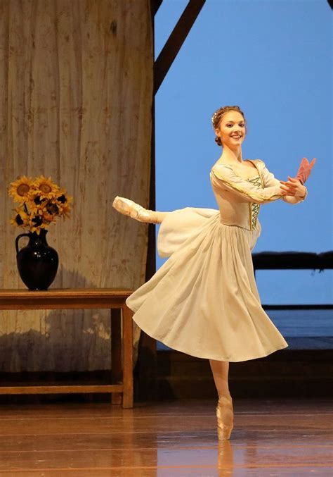 Pin By Karen Goument On Ballet Ballet Dancers Ballet Costumes Ballet Dance