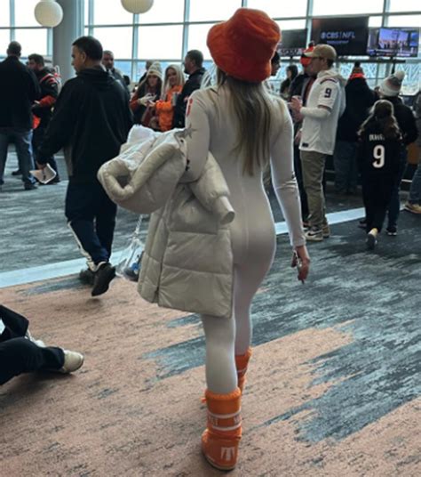 Jake Brownings Girlfriend Stephanie Niles Embraces ‘insane Bengals
