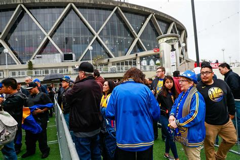 A Look At Why Pro Basketball And Oracle Arena Were A Perfect Fit