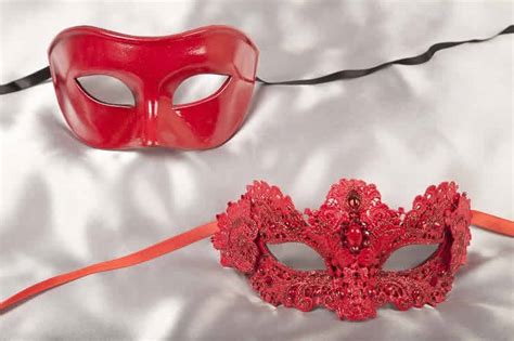 Colo Mac Luxury Venetian Masquerade Masks For Couples Just Posh Masks