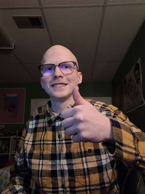 Roast My Egghead Ass R Paymoneywubby