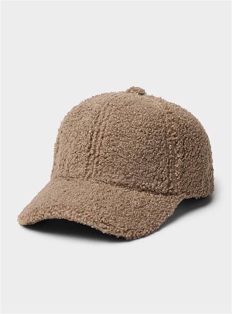 Shop Womens Caps Simons Canada