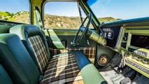 Foto Icon Chevrolet C20 1970 Derelict Restomod