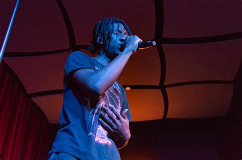 Artists Binki And Paper Lady ‘shout Out Love On Valentines Day The Huntington News