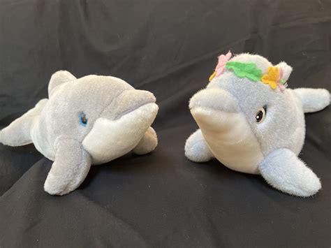 Dolly Dolphin Friend College Prep Stooping Club