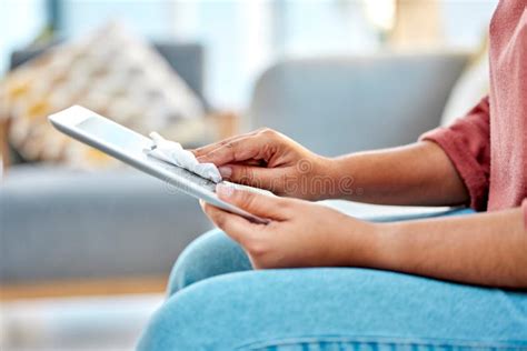 Woman Tablet And Wipe Screen For Dust Clean And Remove Bacteria In